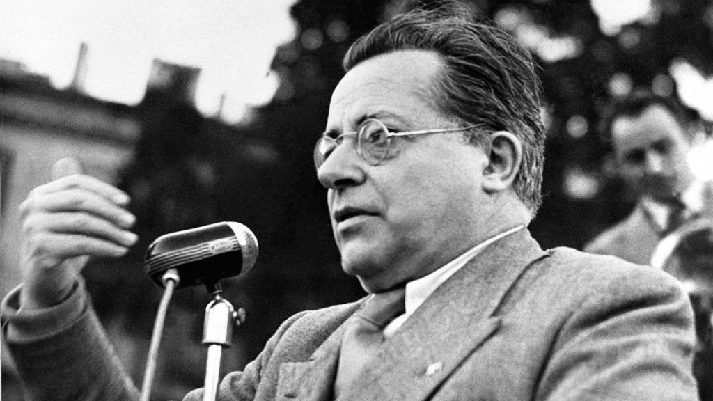 Capítulo IV de “Lições sobre o fascismo”, de Palmiro Togliatti - Vereda ...